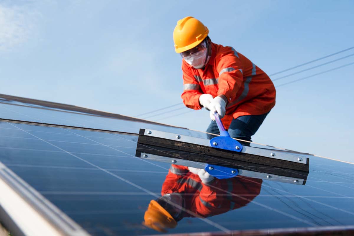 Solar Power System Maintenance Guide: DOs and DON’Ts